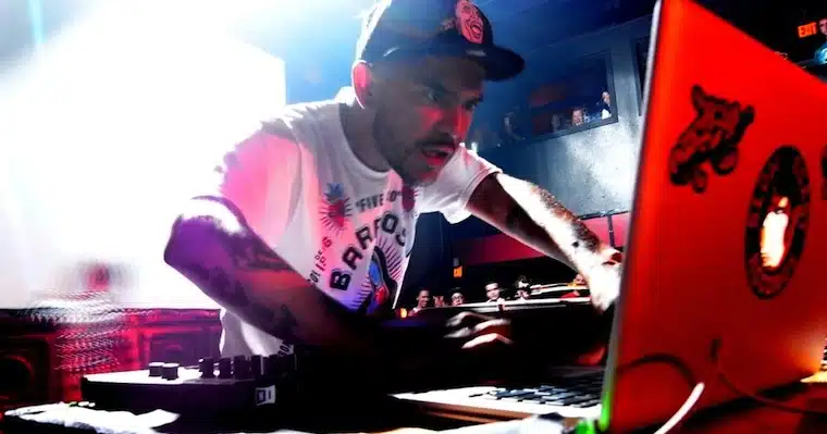 Best New Tumblr Find: Serato Face