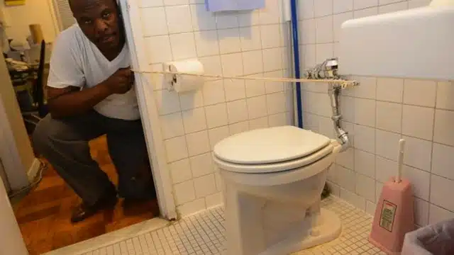 Exploding Toilet Leaves Brooklyn Man With Injuries, Is Now Too Afraid ...