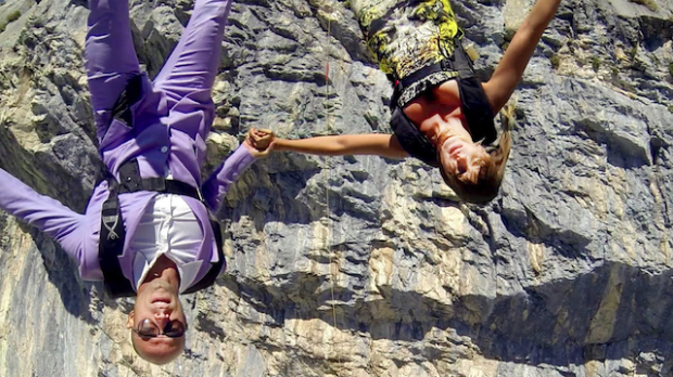 VIDEO: High Fashion - Italian Models Take Part In Base Jump Photoshoot