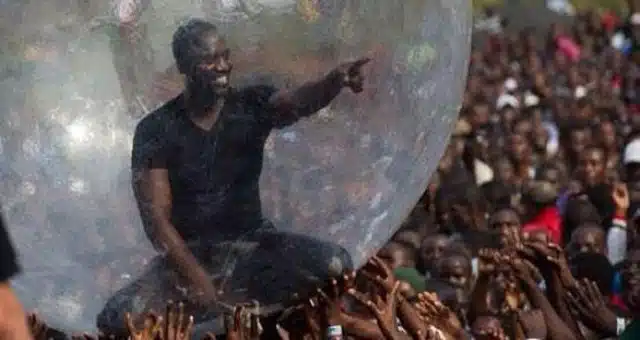 Akon Is So Terrified Of The Ebola Virus He Performed Inside A Giant ...