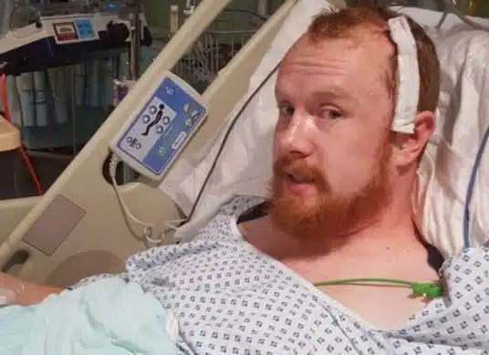 Comedian Discovers Serious Illness After Suddenly Losing His Sense Of ...