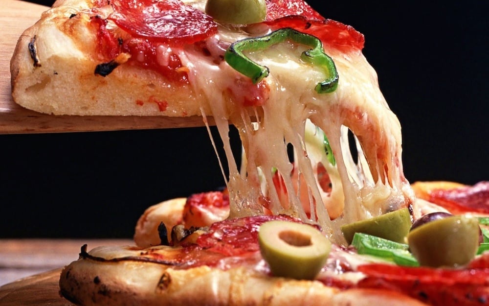 This Hack Will Trick Your Brain Into Eating Less Pizza