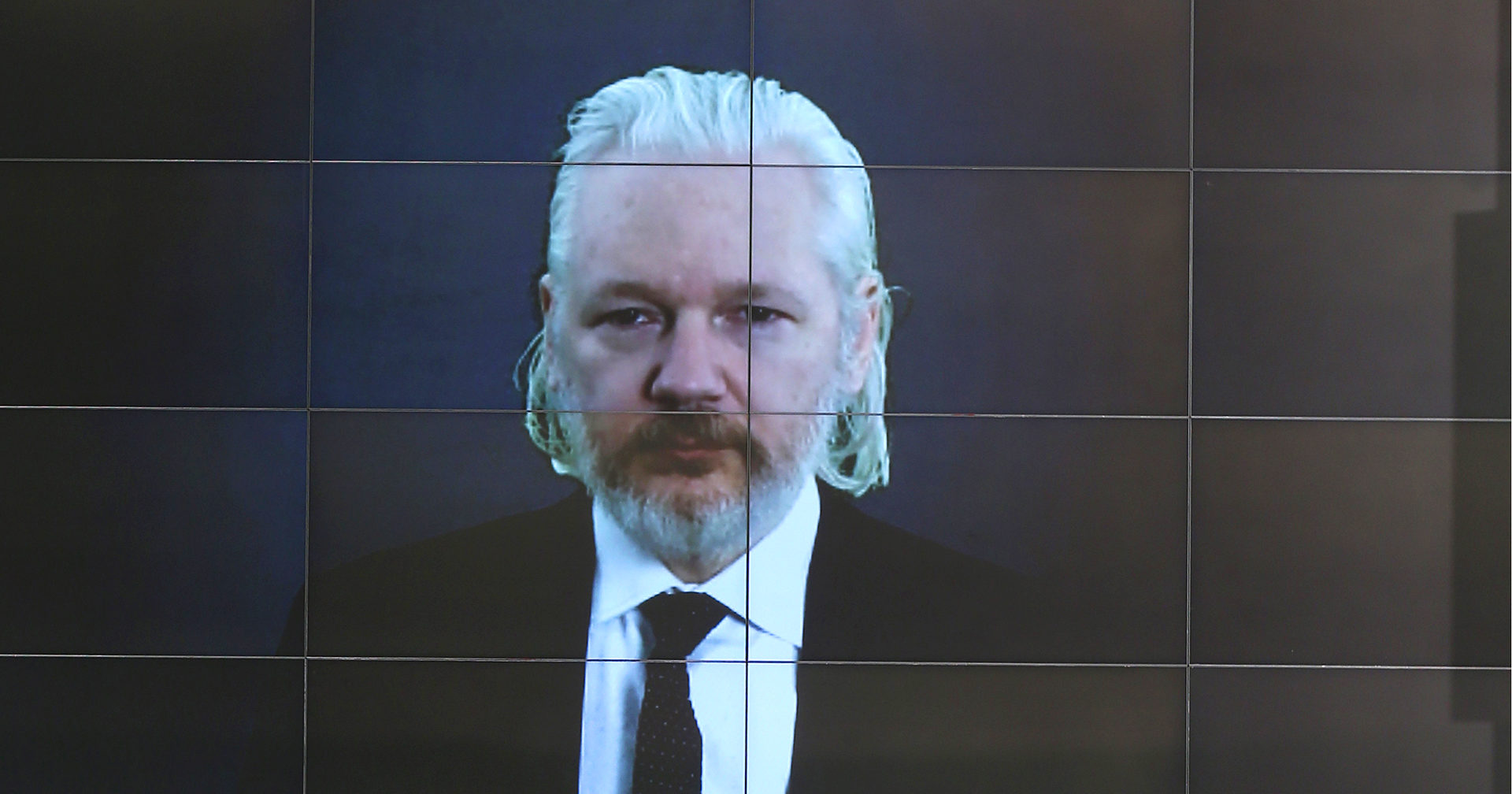 Uncovered Is Wikileaks Founder Julian Assange Dead Sick Chirpse