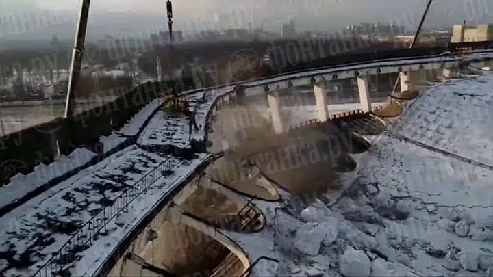 Unreal Moment Russian Man Dies After Stadium Roof Collapses During ...
