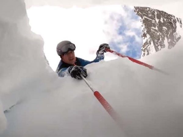 Terrifying First-Person Video Of A Skier Plunging Into A Crevasse And ...