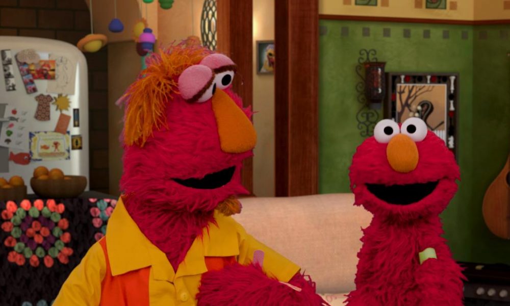 Anti Vaxxers Are Disgusted After Elmo Got A Covid-19 Vaccination On ...